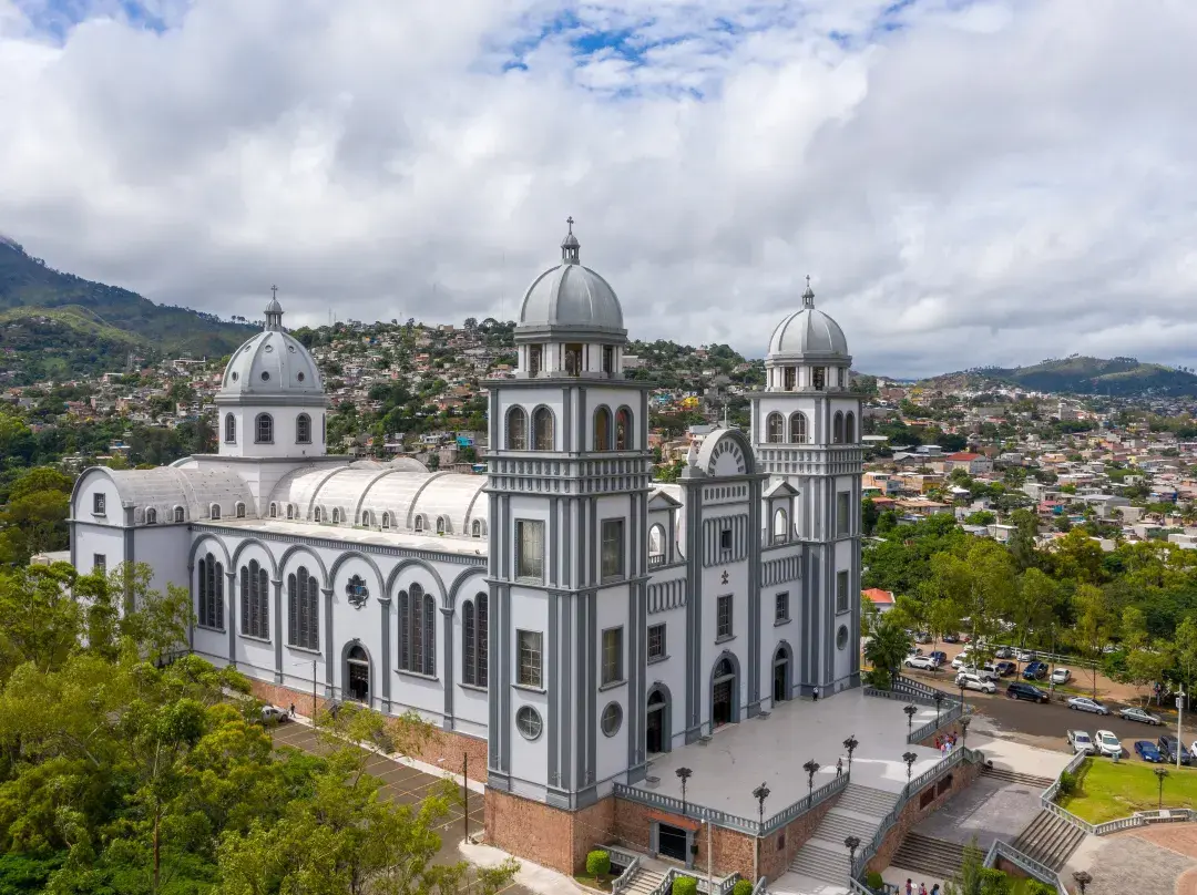 Intercontinental Hotels Tegucigalpa At Multiplaza Mall - Tegucigalpa