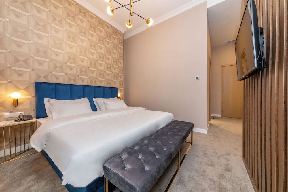 Newport Hotel Kutaisi - Kutaisi