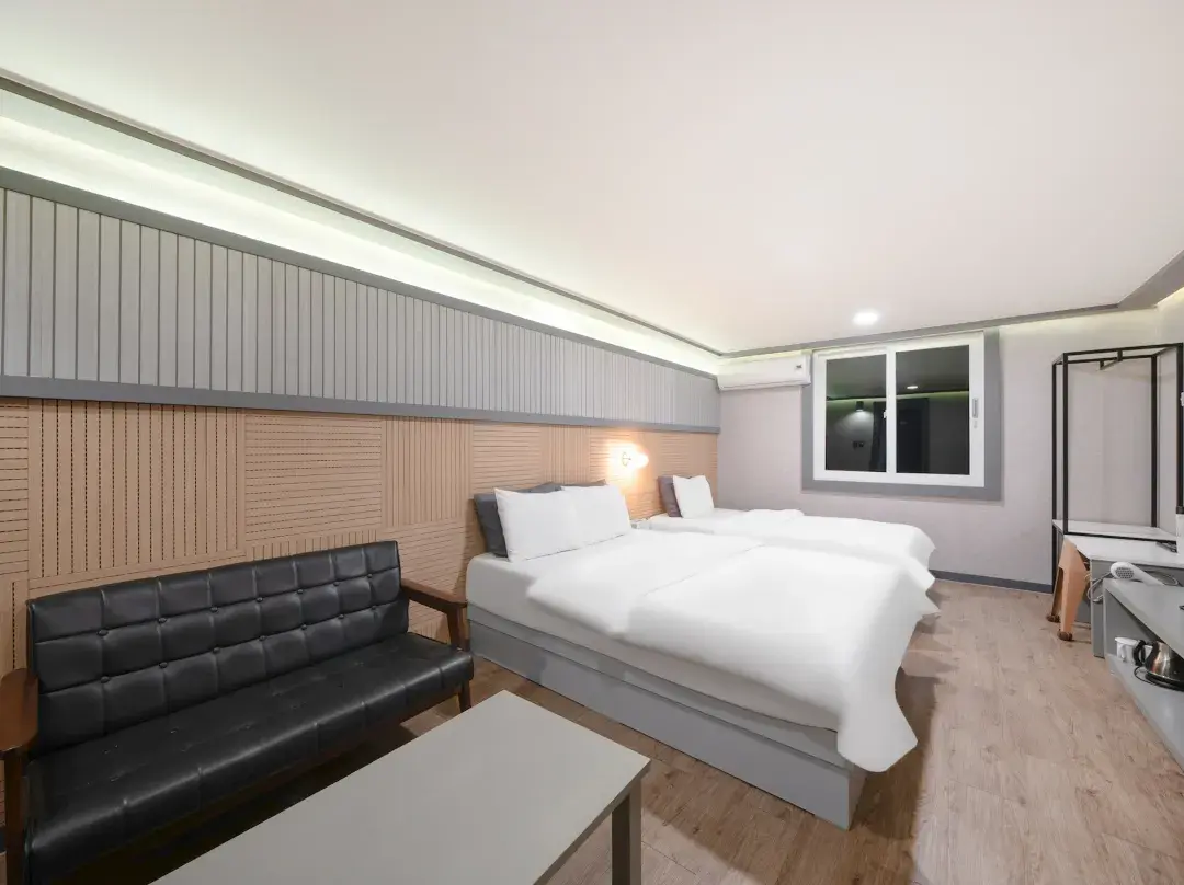 Gwangju Hanam Amare Hotel - Gwangju