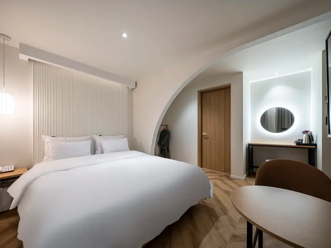 Casa Lucido Hotel - Gumi-si