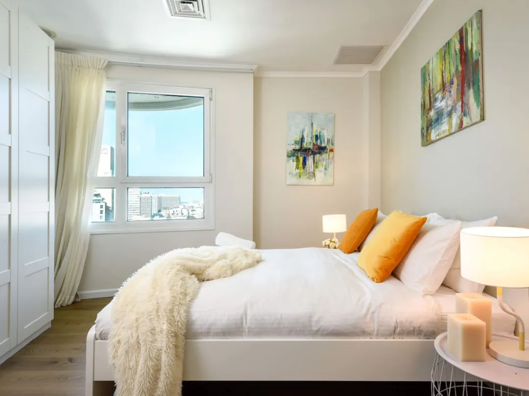 Spacious 1br W Panoramic Sea View By Sea N' Rent - Tel Aviv-Yafo