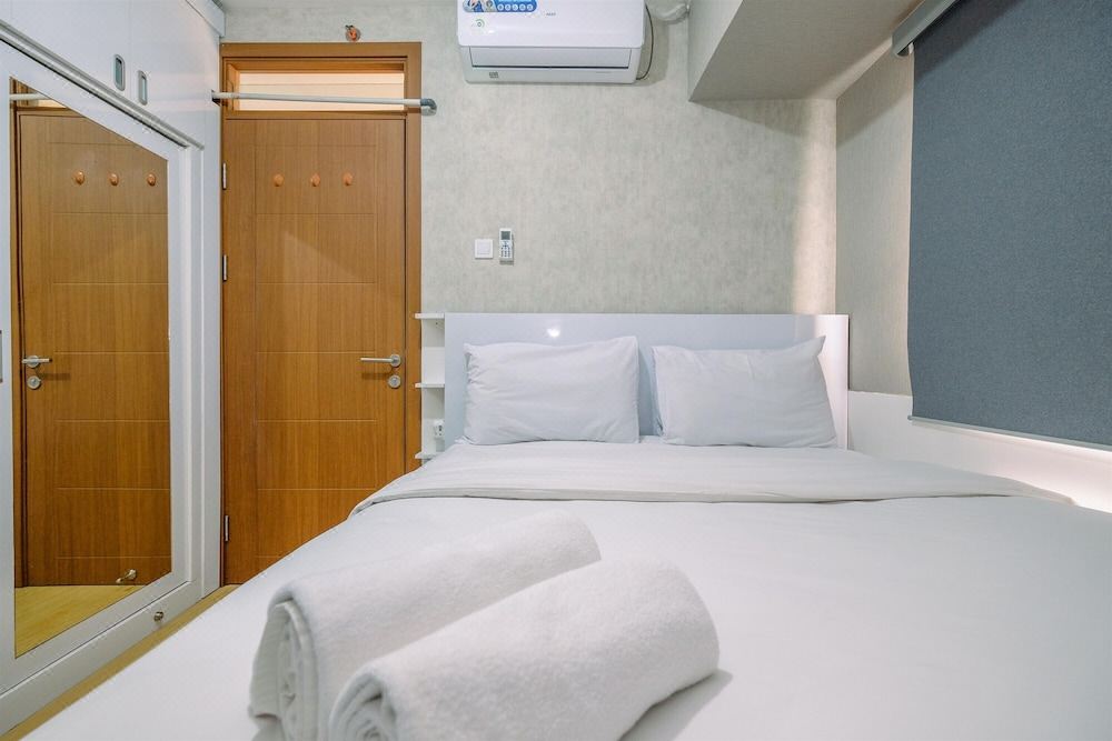 Homey And Simply 2br Apartment At Cinere Resort - Jakarta