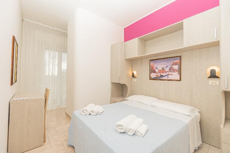 Hotel Arlino - Римини