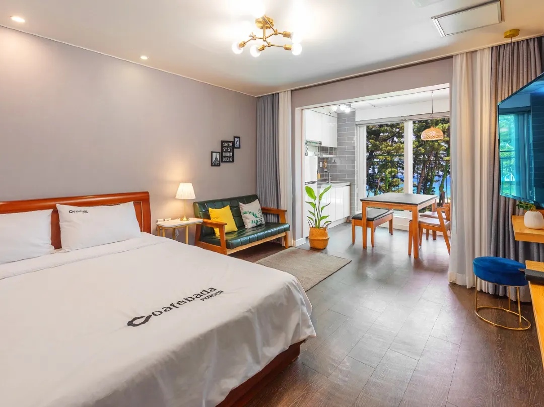 Samcheok Right Away Sea Pension - Samcheok-si