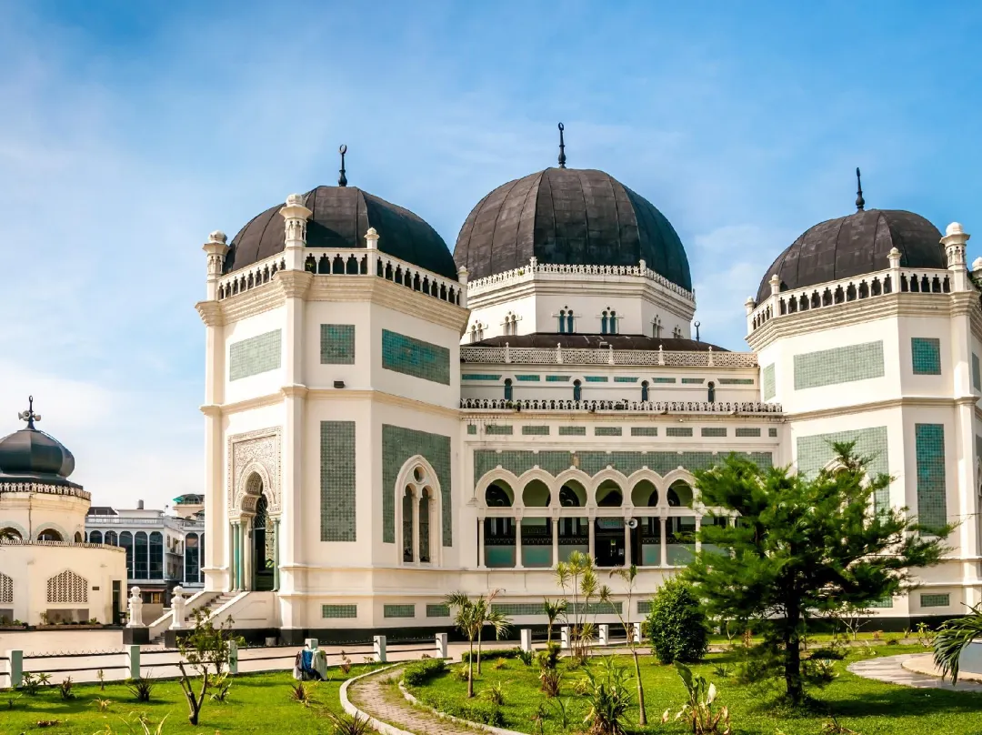 Travelbiz Hotel - Medan