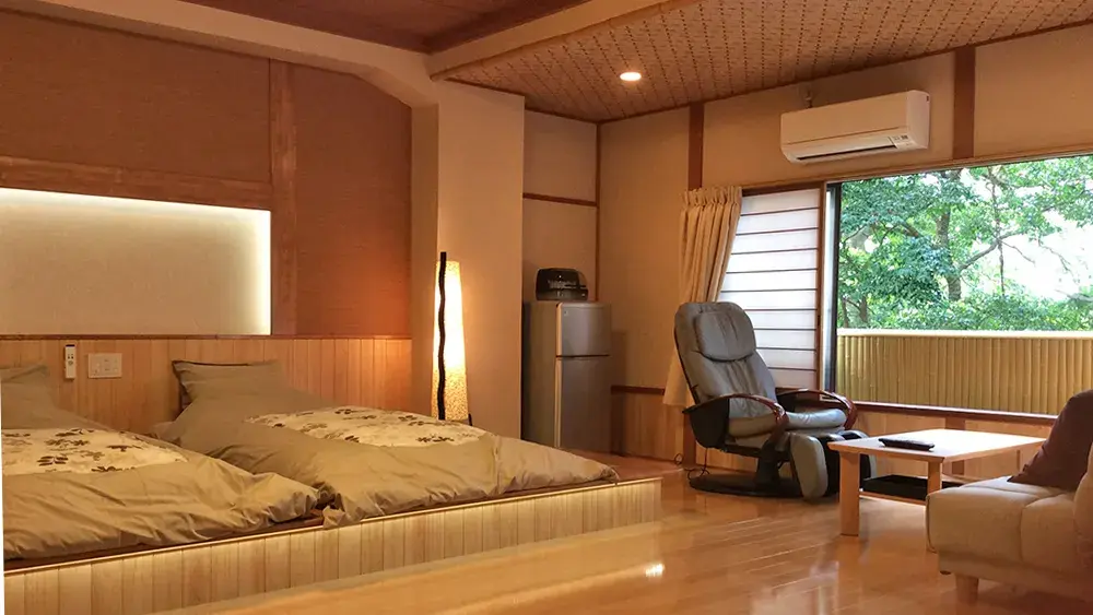 Ito Onsen Otonashi No Moiri Ryokufuen - Tokyo