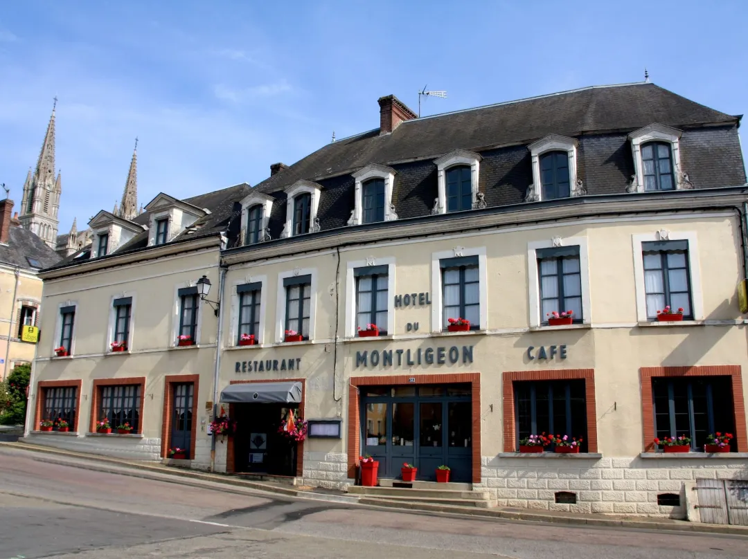 Logis Hôtel Le Montligeon - Normandie