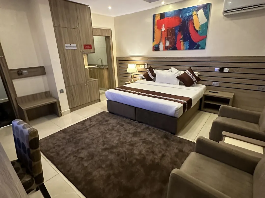 Moz One Executive Guest Rooms - Tourggourt - Abuja