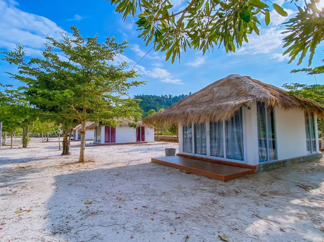 Viovio Beach & Resort - Batam