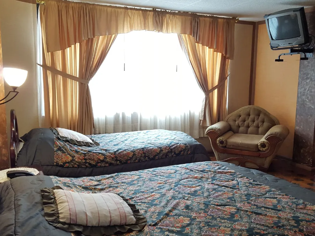 Hotel Chunchi Imperial - Bolivar