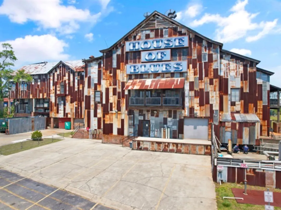 Ocean View And Pools - Stunning Coastal Retreat - North Myrtle Beach, SC