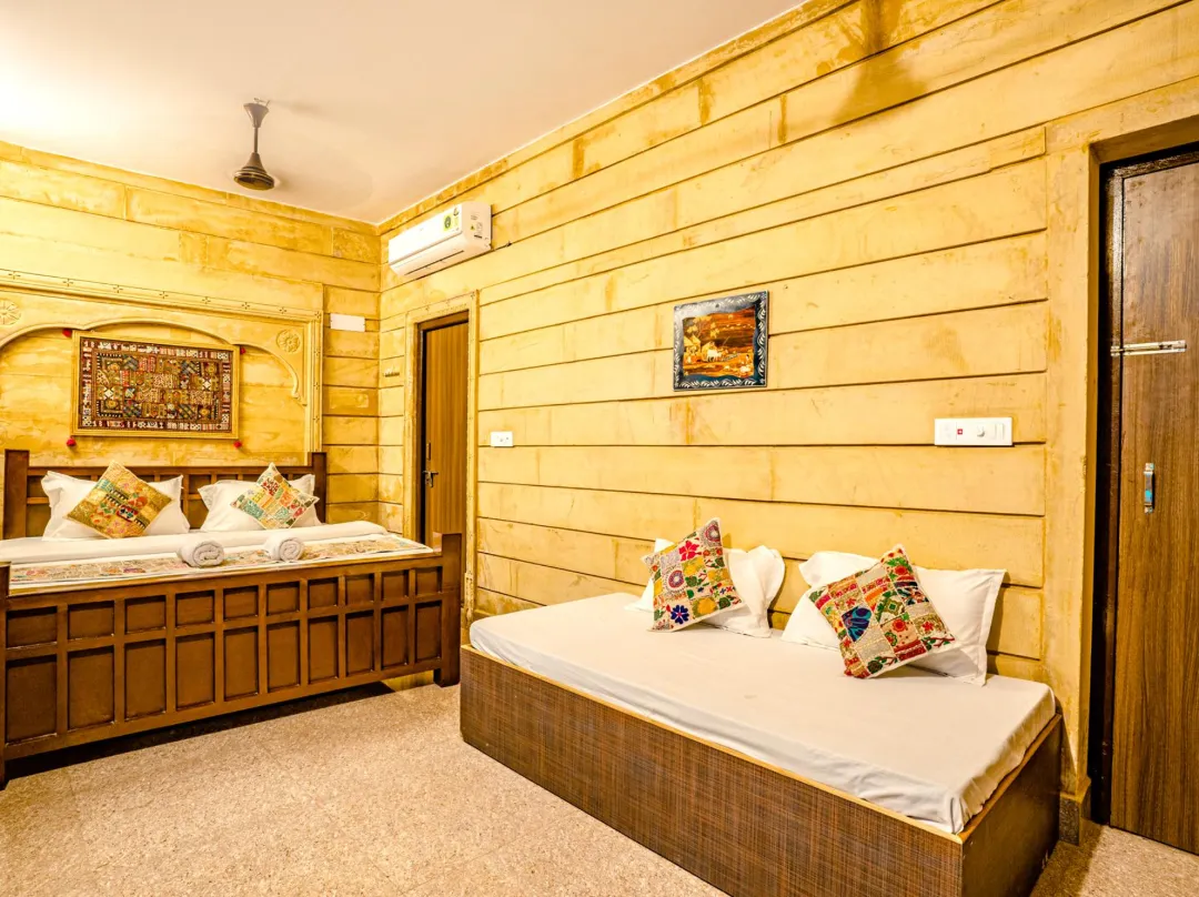 Hotel Relax Inn Jaisalmer - Jaisalmer