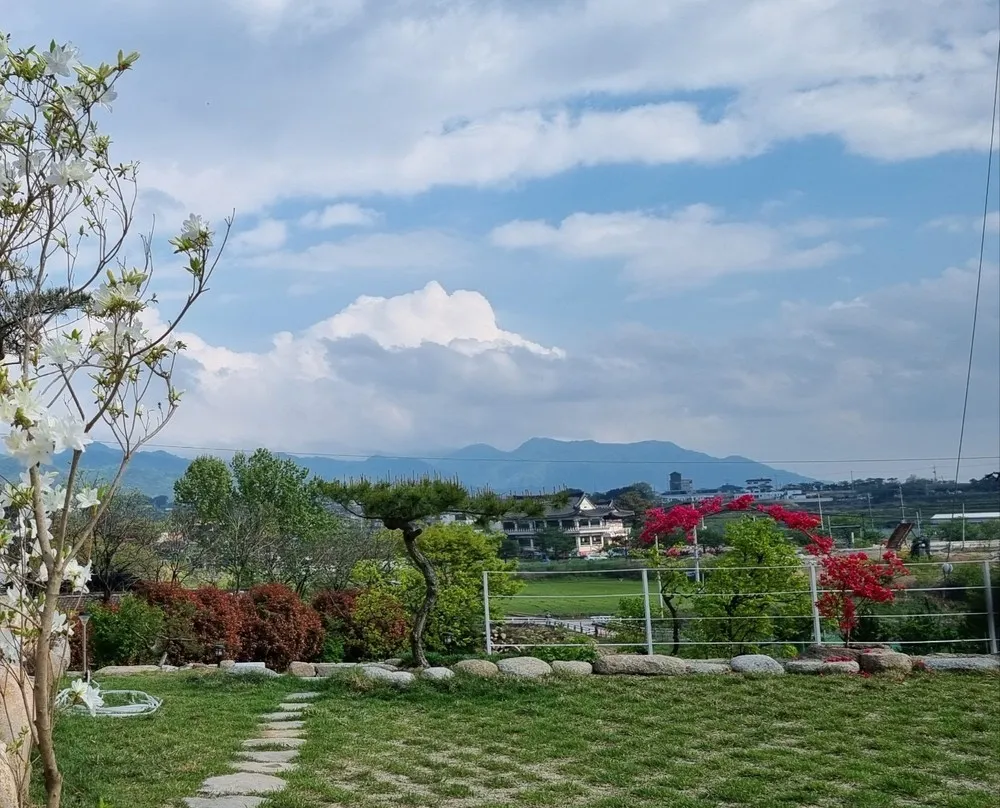 Gyeongju Eodi-aeseo Watni Pension - Gyeongju-si