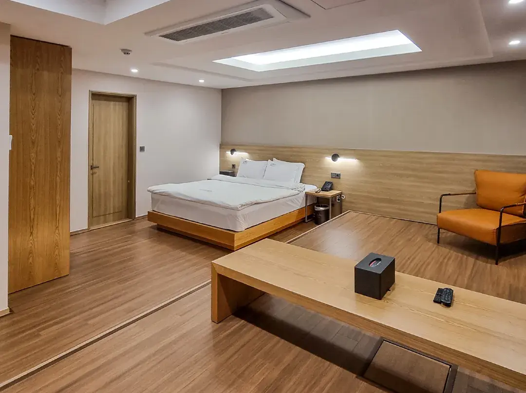 Yeongju Rich Tourist Hotel - Andong