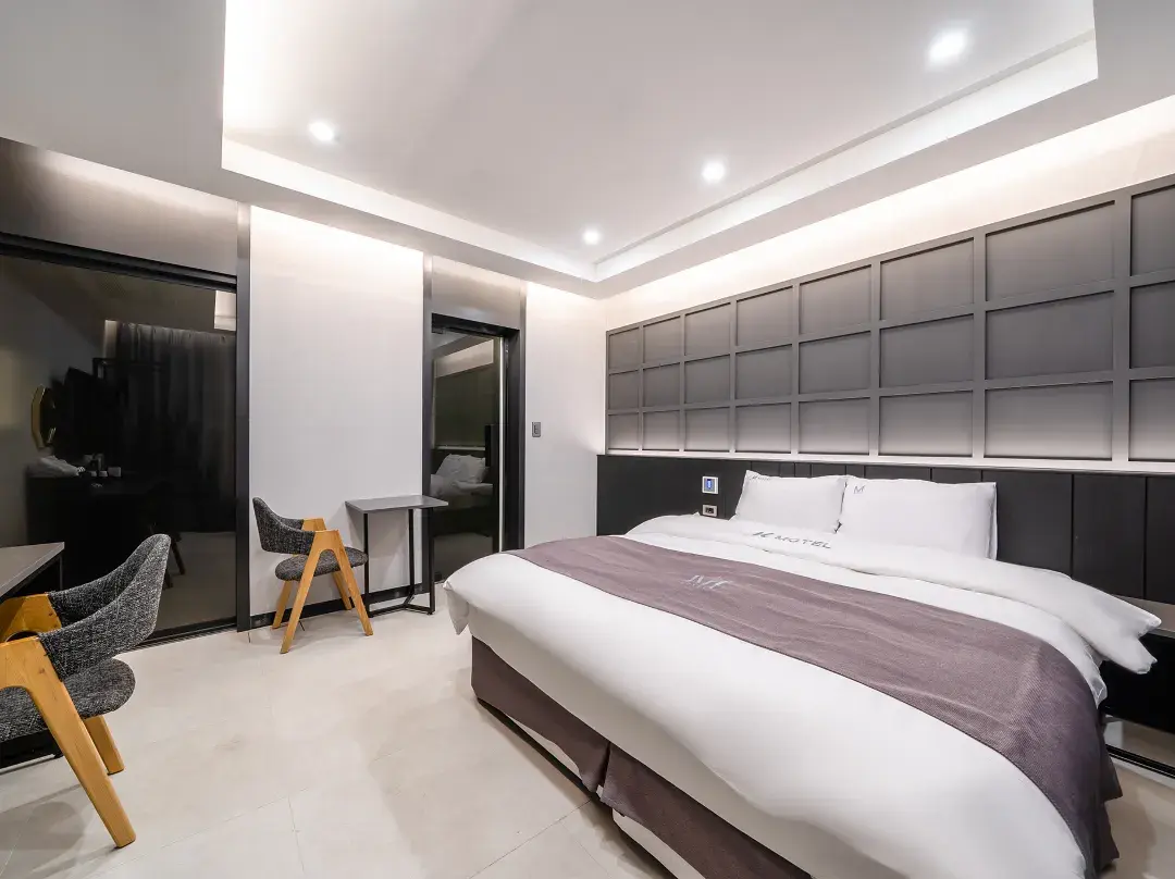 The M Hotel - Jeju-si