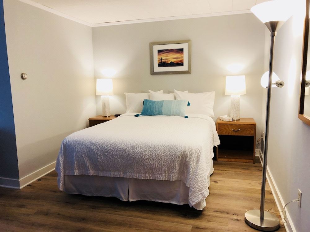 Hyannis Inn - Cape Cod, MA