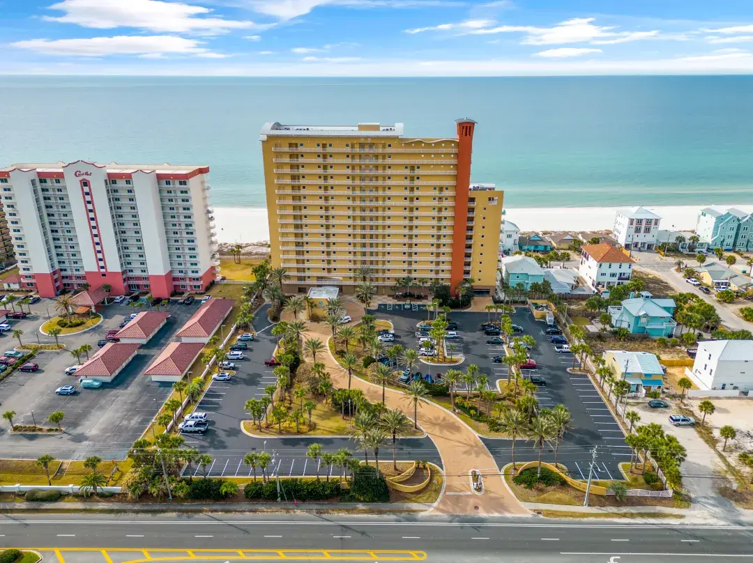 Gulf-front Views And Expansive Balcony - Luxurious Coastal Retreat - Panama City