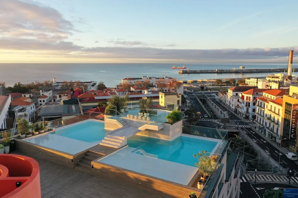 Three House Hotel - Funchal