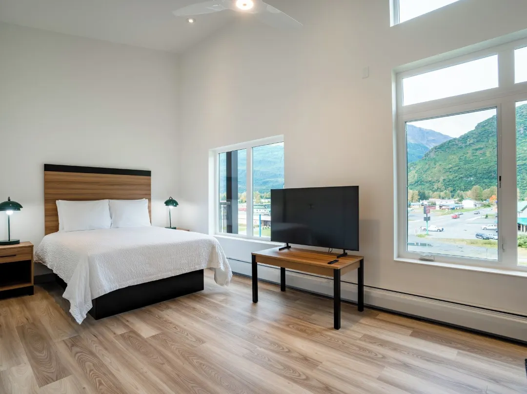 Chugach Naswik Suites - Valdez, AK