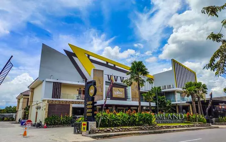Dreamland Hotel And Lounge - Bondowoso
