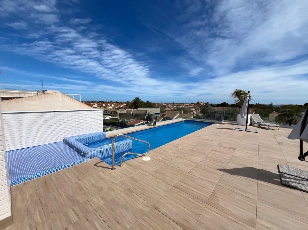 Piscina En La Azotea Con La Mejor Vista De Narejos - La Manga
