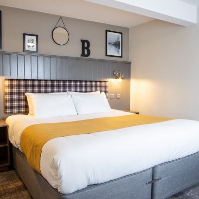 Almondsbury Interchange Hotel Promo Code Discounts・2025 Coupon and ...