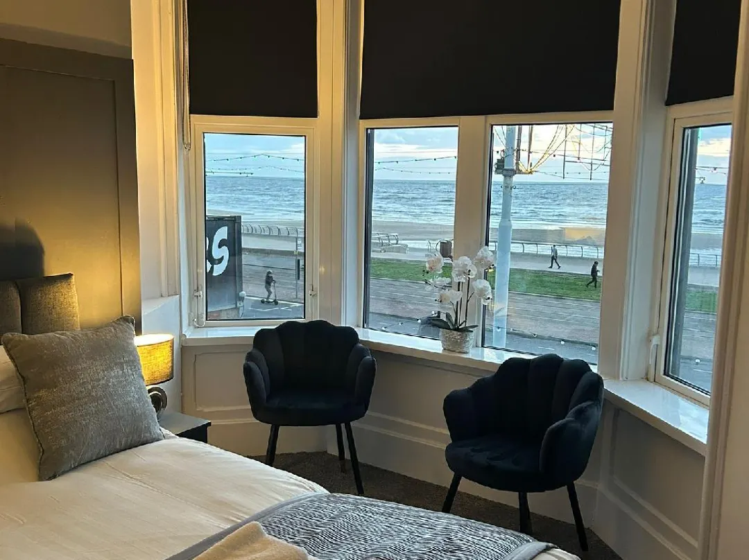 Woodhouse Hotel - Blackpool