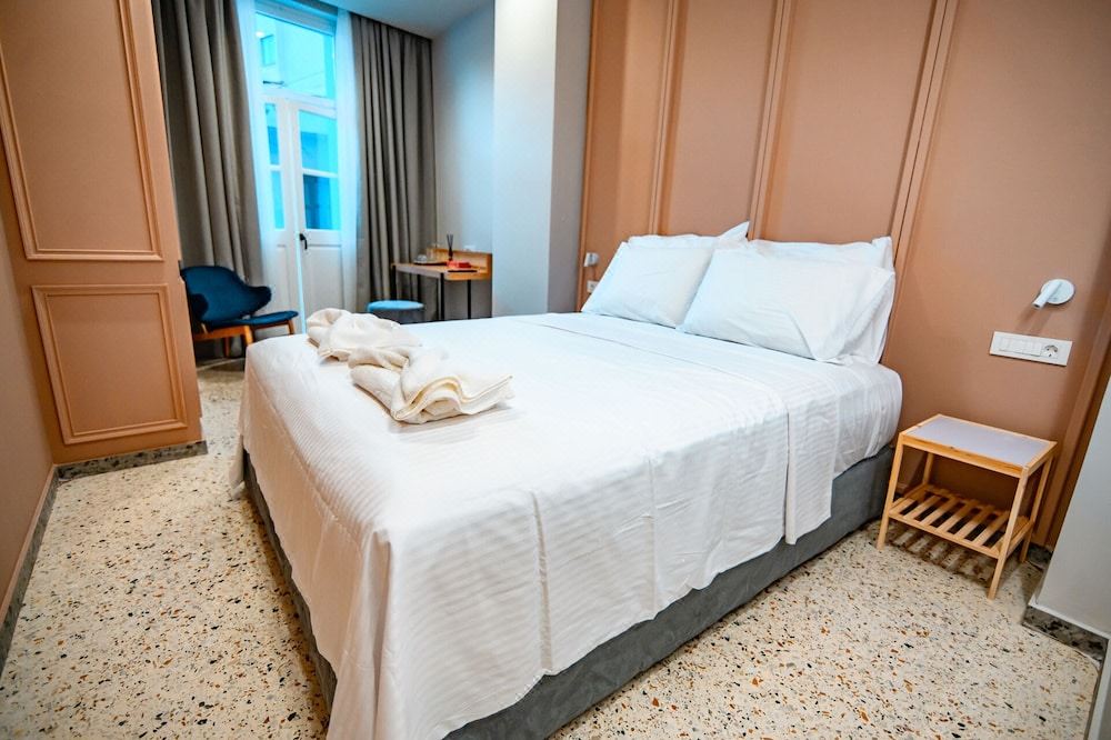 A-13 Belle Athenes - Luxury Rooms At Monastiraki Railway Station - Greece