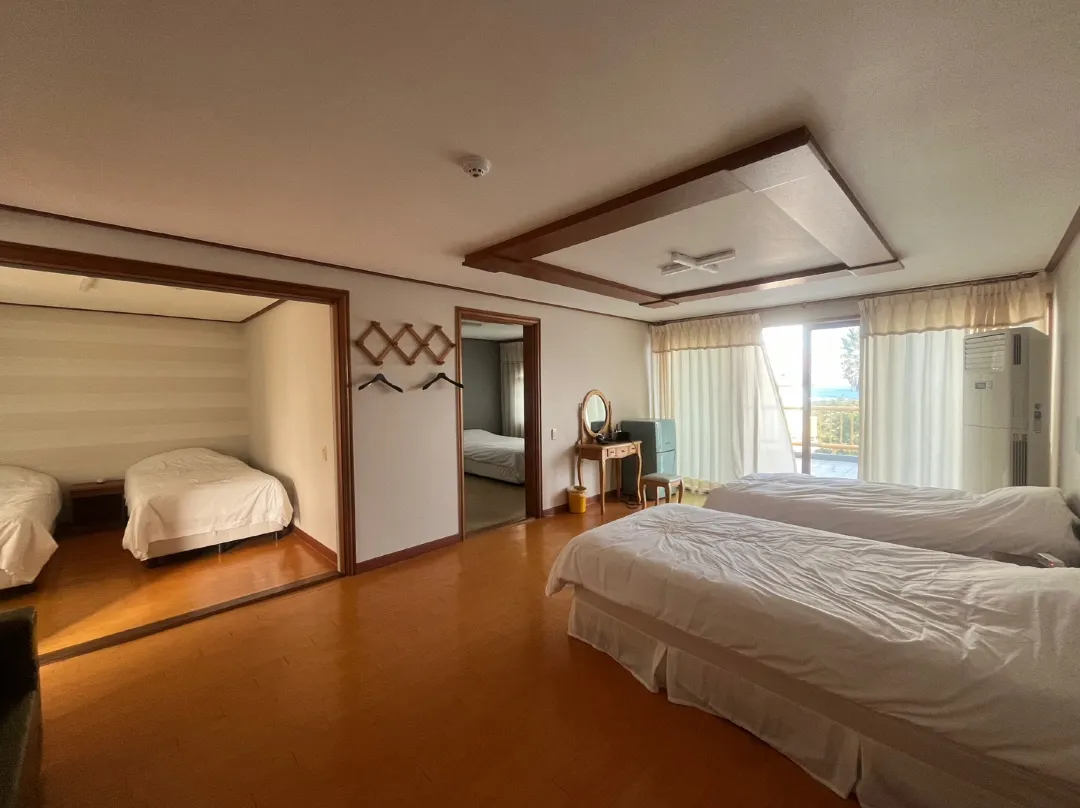 Jeju Bigssum Hostel - Jeju