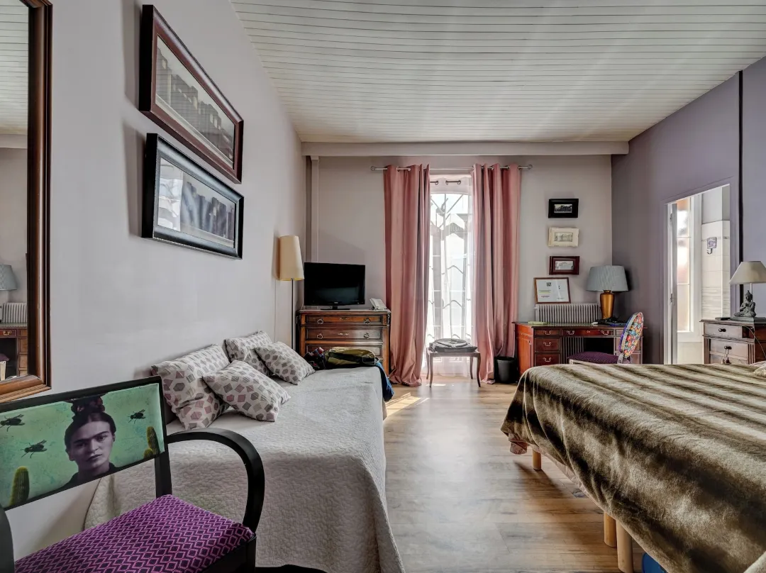 Hôtel Des Artistes - Tarascon En Provence - Tarascon