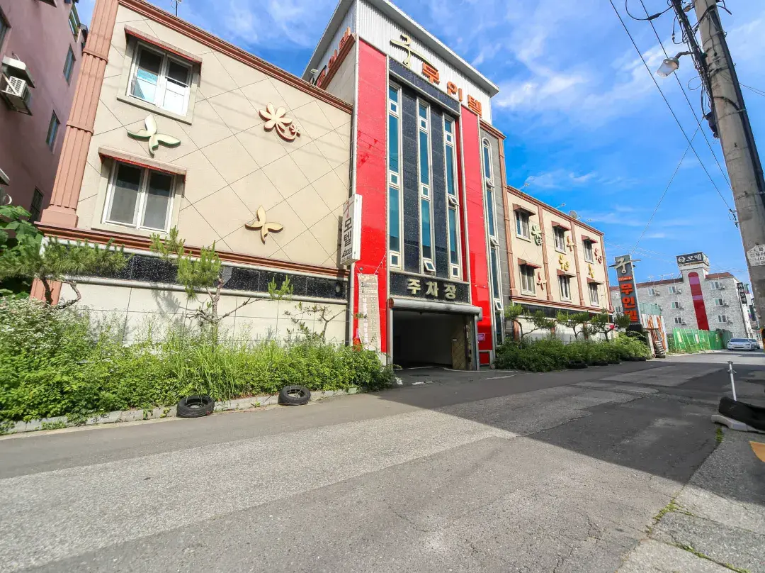 Gunsan Palace Self Check-in Hotel - Gunsan