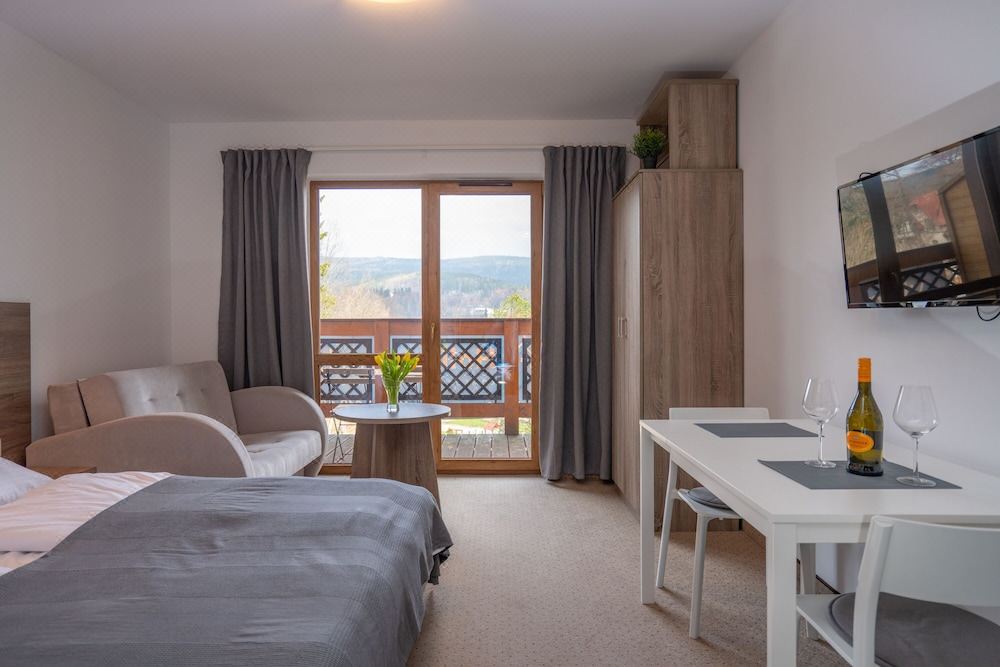 Rentplanet - Apartamenty Okrzei - Szklarska Poręba