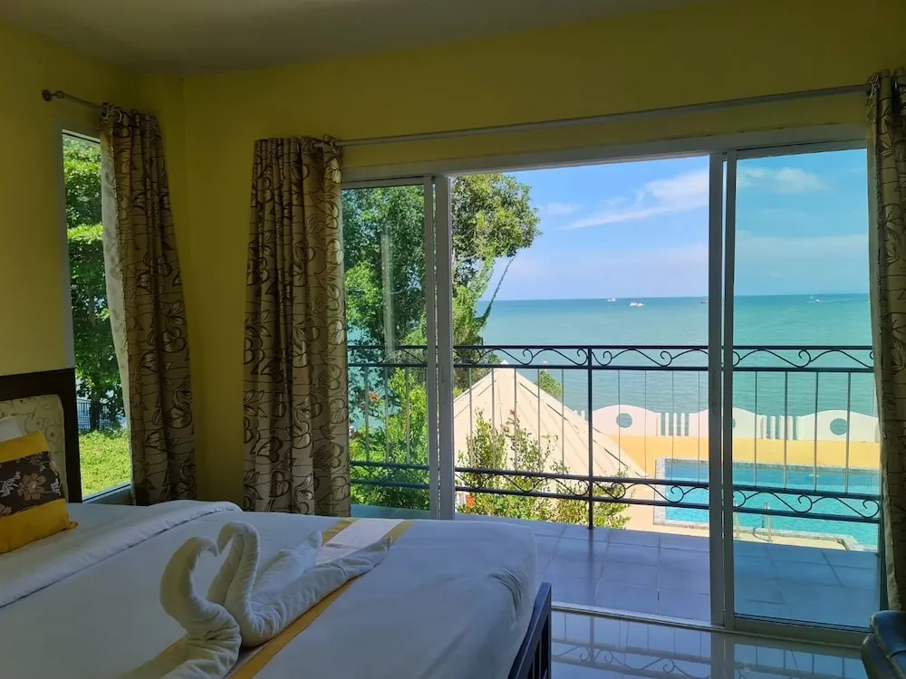 Chom By The Sea - Ao Nang
