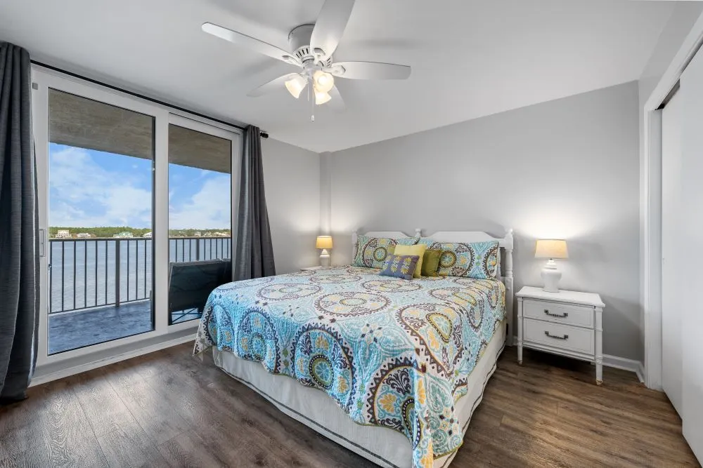 Lagoon Views And Spacious Retreat - Charming Family Getaway - Gulf Shores, AL
