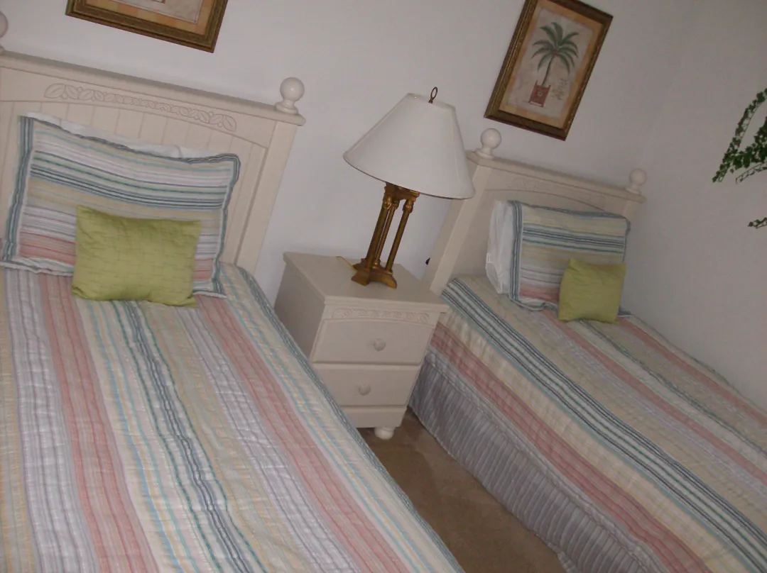 5 Bedroom Executive Pool Home With Games Room - Davenport, FL