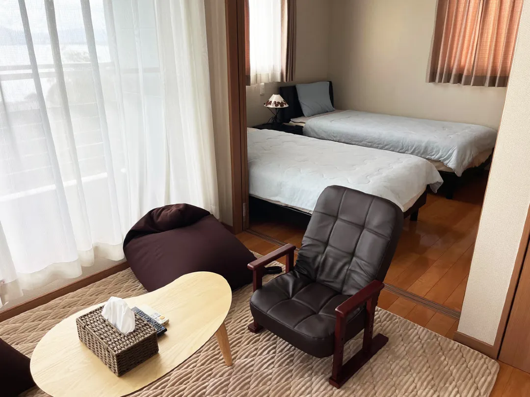 Pension Warabi No Oka - Izumi