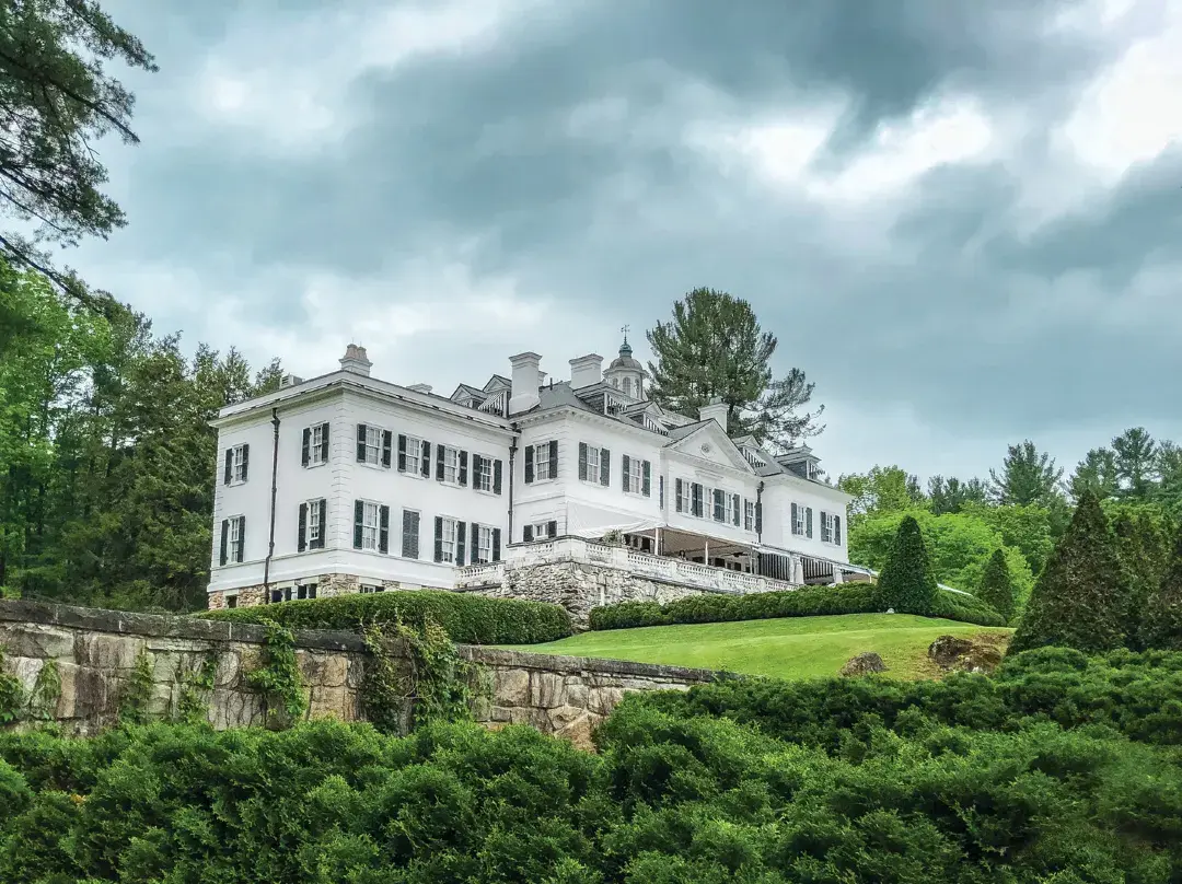 Holiday Inn Express & Suites Pittsfield - Berkshires - Lenox, MA