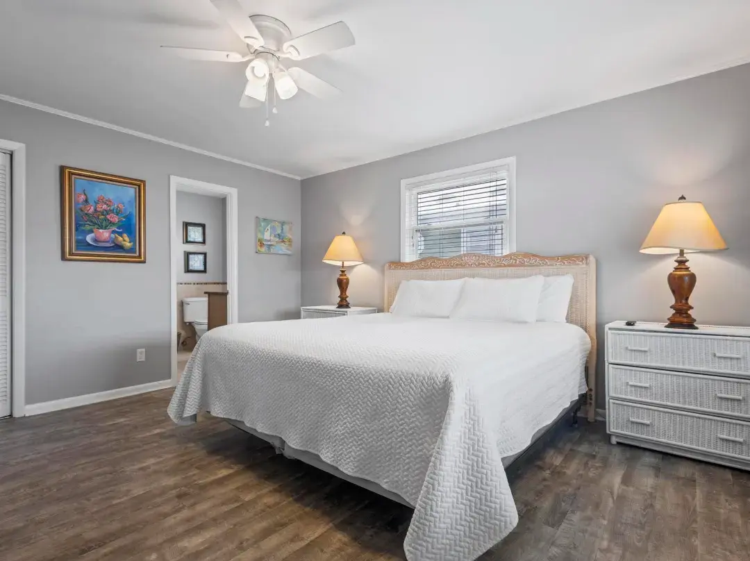 Private Pool And Fenced Backyard Oasis - Stunning Retreat - Gulf Shores, AL