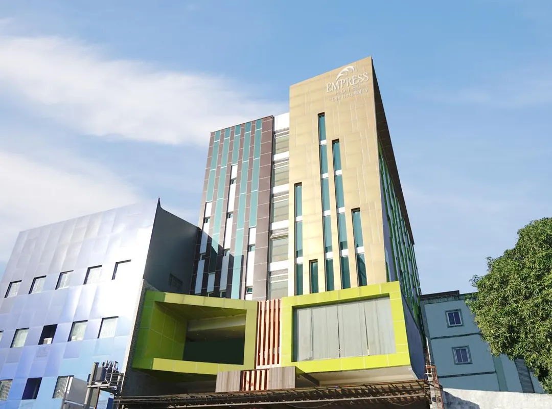 Empress Hotel Makassar City Center By Life - Makassar