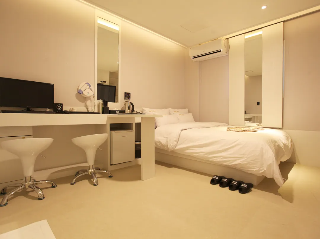Myeonmok Choi Hotel - 천안시