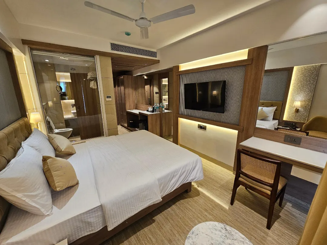 Hotel Golden Nest Thane - Thane