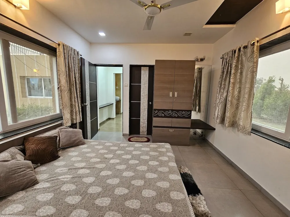 Divyaras Resort - Gujarat