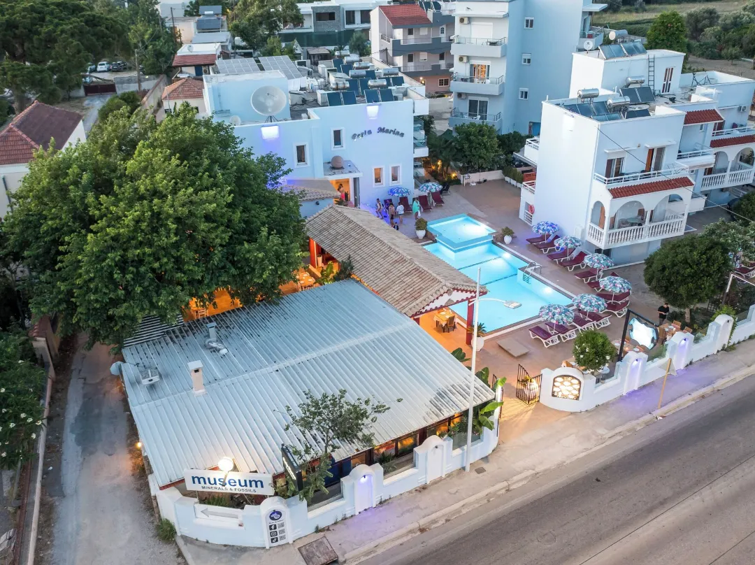 Perla Marina Aparthotel - Grèce