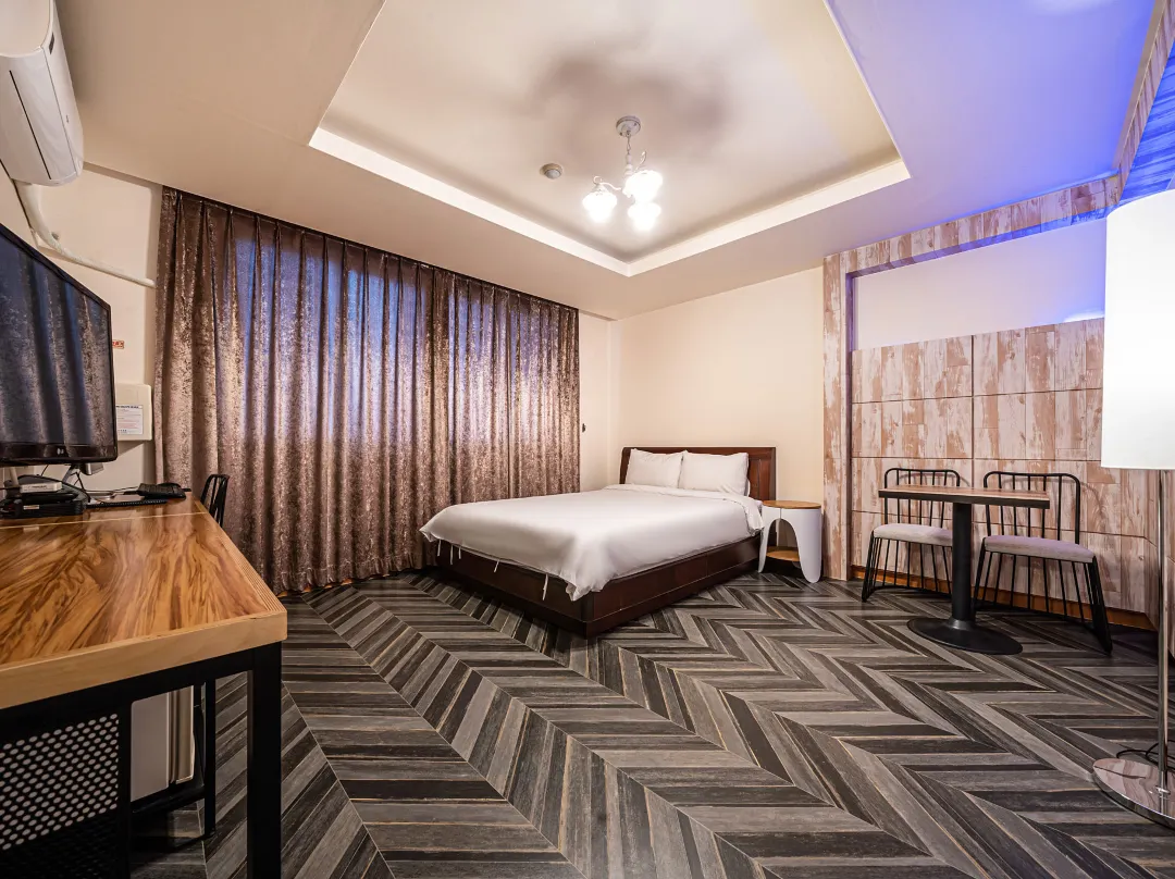 Gangneung Crystal Motel - 강릉시