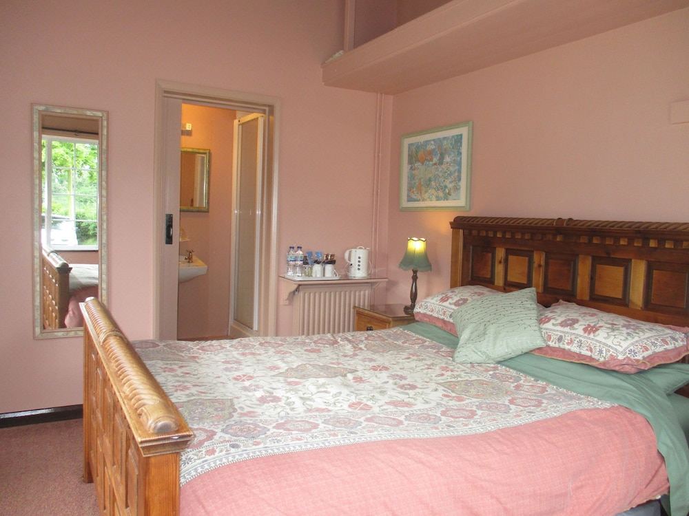 Brambles Bed And Breakfast - Somerset, UK