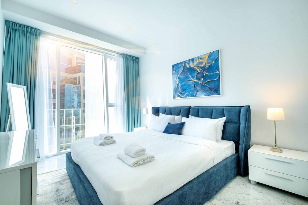 Lux - The Pad Executive Suite 4 - Dubai