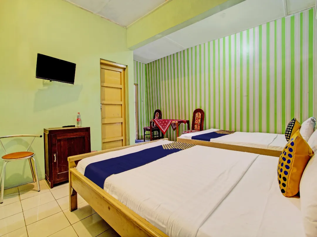 Spot On 93182 Hotel Jaya Kusuma - Prambanan