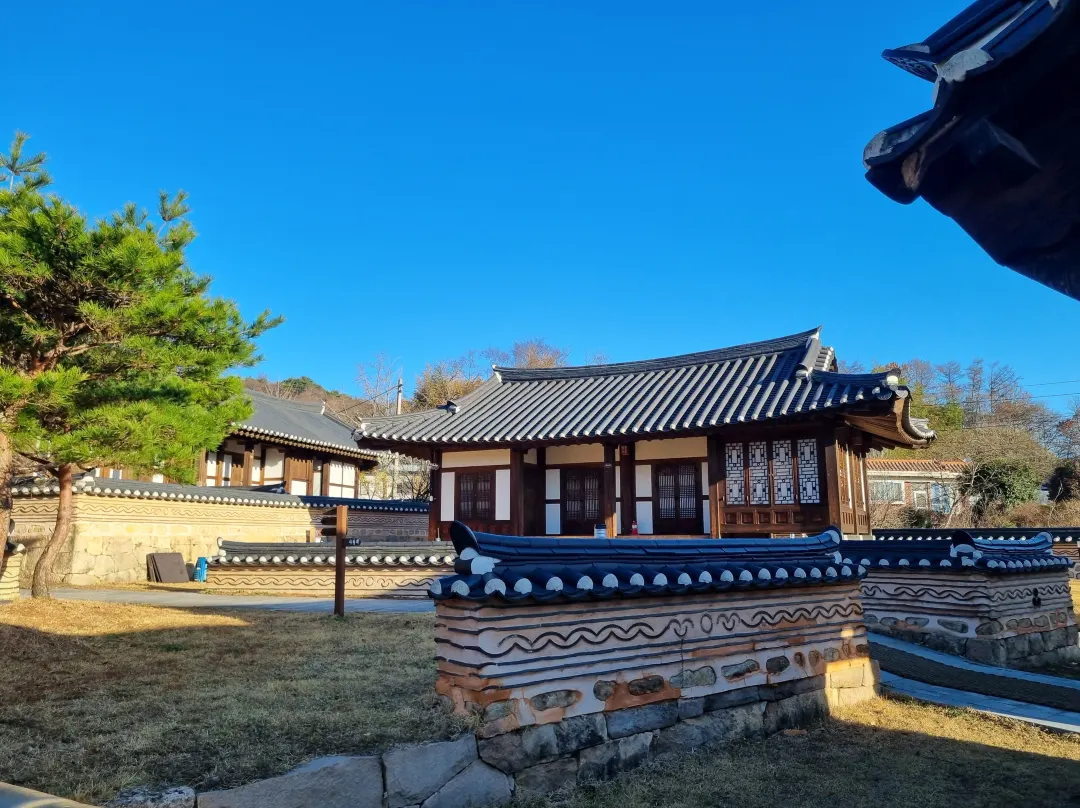 Cheongbaek Hanok Pension - Gwangju