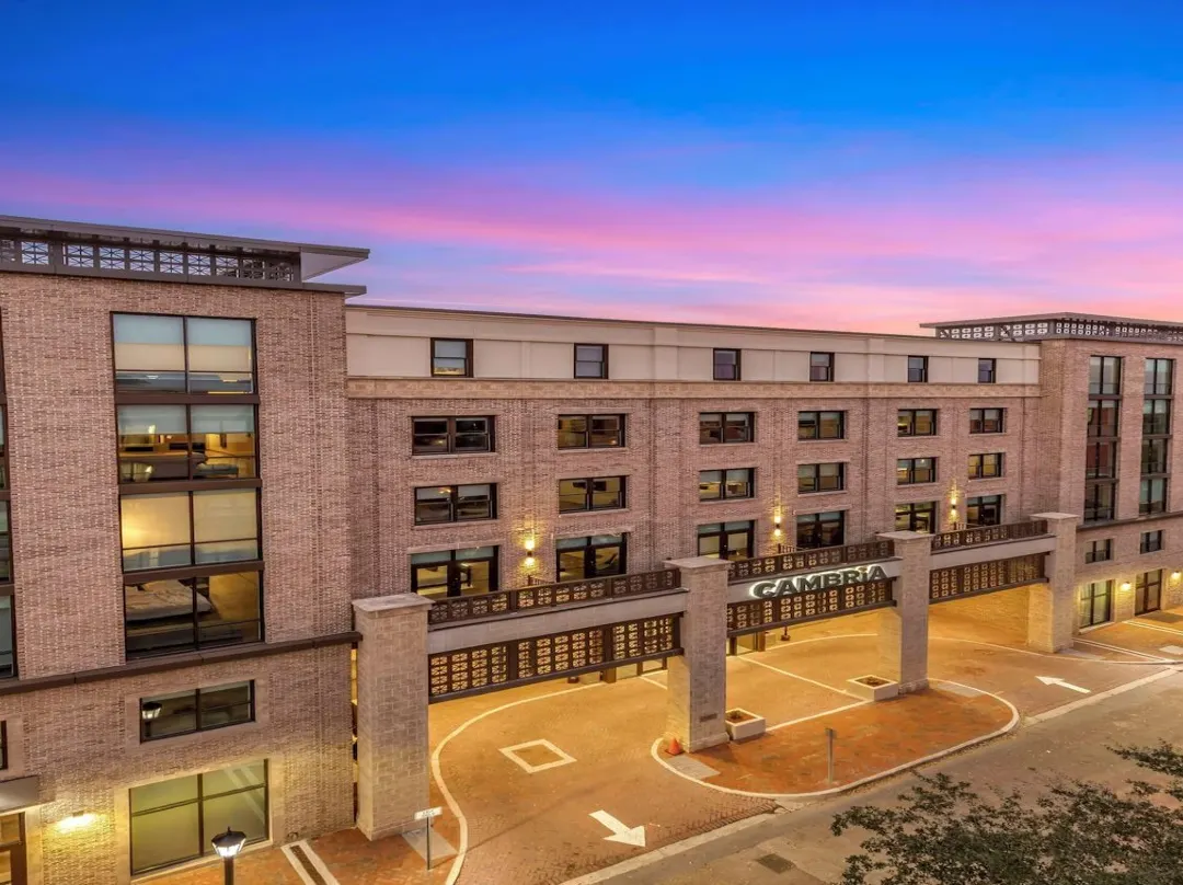 Cambria Hotel Savannah Downtown Historic District - Bluffton, SC