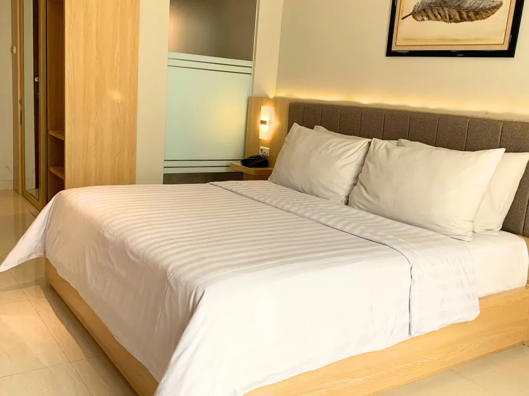 Surabaya River View Hotel - Surabaya